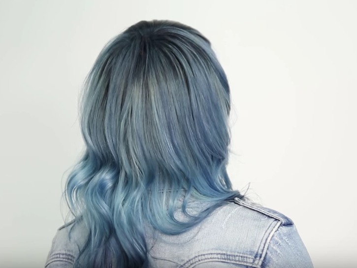 Denim Hair Is A Thing Now, And It's Gorgeous - Minq